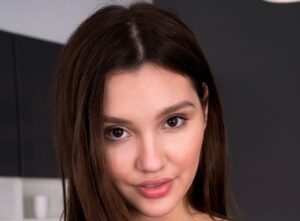 Michelle Valentine Biography/Wiki, Age, Height, Career, Photos & More