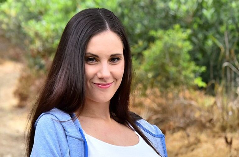 Lilian Stone Biography/Wiki, Age, Height, Career, Photos & More