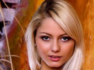 Pinky June Biography/Wiki, Age, Height, Career, Photos & More