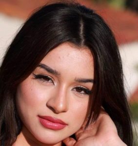 Mickey Violet Biography/Wiki, Age, Height, Career, Photos & More