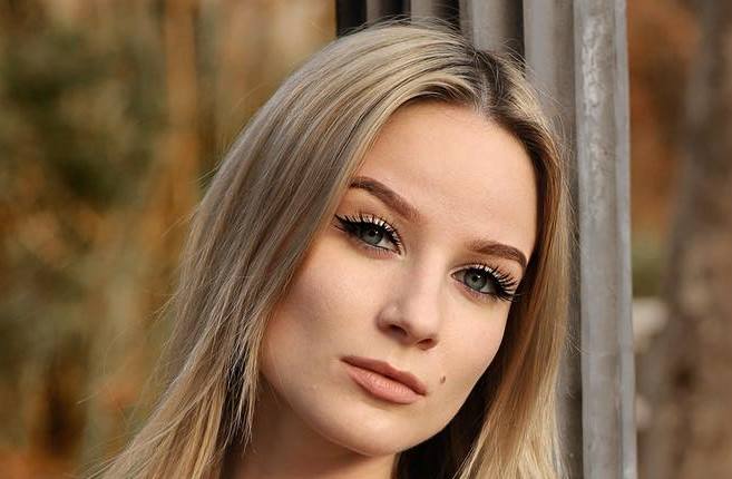 Roxy Shaw Biography/Wiki, Age, Height, Career, Photos & More