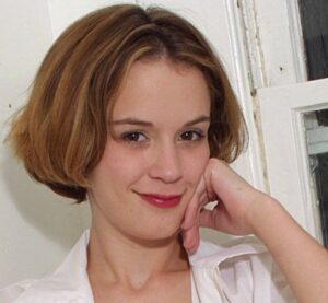 Claire Bandit Biography/Wiki, Age, Height, Career, Photos & More