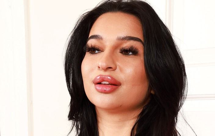 Kiana Kumani Biography/Wiki, Age, Height, Career, Photos & More