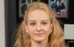 Lylyta Yung Biography/Wiki, Age, Height, Career, Photos & More