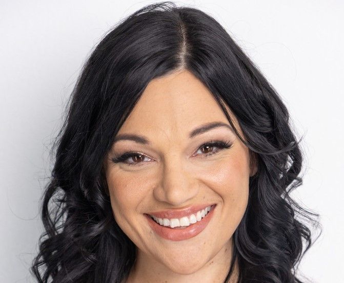 Mona Azar Biography/Wiki, Age, Height, Career, Photos & More