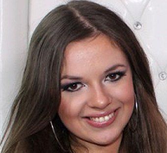 Natasja Less Biography/Wiki, Age, Height, Career, Photos & More