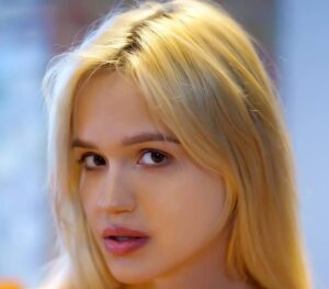 Novella Night Biography/Wiki, Career, Photos & More