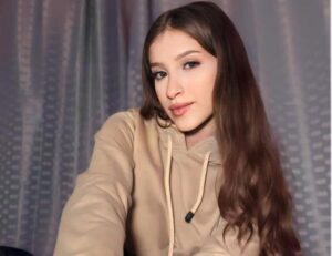 Sofia Smith Biography/Wiki, Age, Height, Career, Photos & More