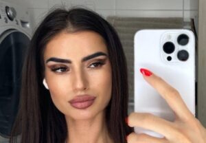 Veronica Foxova Biography/Wiki, Age, Height, Career, Photos & More